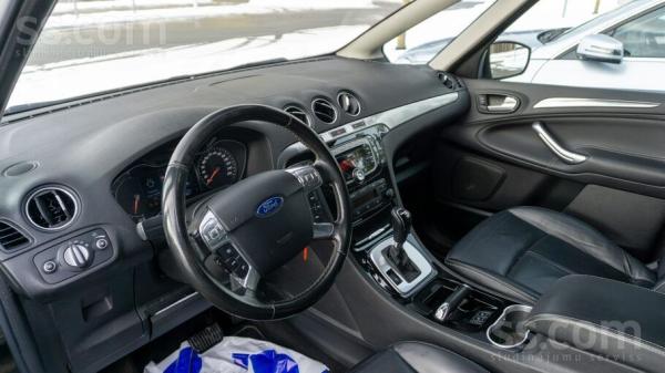 Ford S-Max 2010 Rīga vietnē Melns Ford S-Max 2010 Rīga, ar dzinēja tilpumu 2.00 L un nobraukumu 352 tūkst. km par 2990 €, foto 10 vietnē AUTOMOTO.COM.LV