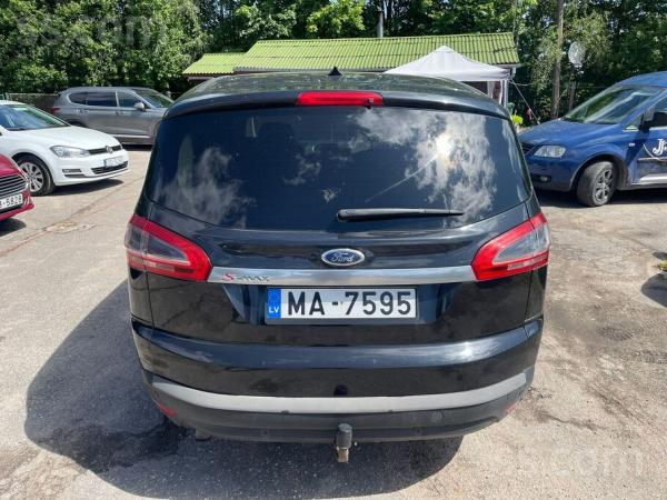 Black Ford S-Max 2011 in Talsi, with an engine capacity of 2.00 L and mileage of 294 thousand km for 5500 €, photo 5 on AUTOMOTO.COM.LV