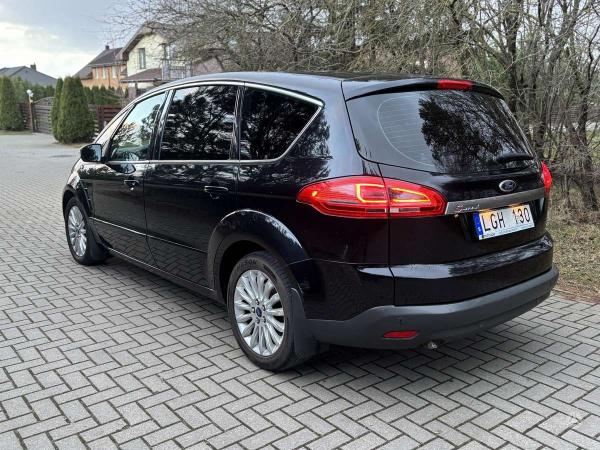 Melns Ford S-Max 2011 Klaipėda, ar dzinēja tilpumu 2.00 L un nobraukumu 182 tūkst. km par 5500 €, foto 2 vietnē AUTOMOTO.COM.LV