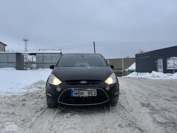 Black Ford S-Max 2011 in Trakai, with an engine capacity of 2.00 L and mileage of 266 thousand km for 2900 €, photo 1 on AUTOMOTO.COM.LV