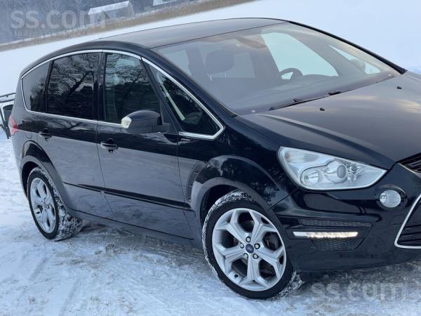 Black Ford S-Max 2011 in Jurmala, with an engine capacity of 2.00 L and mileage of 0 thousand km for 5850 €, photo 3 on AUTOMOTO.COM.LV