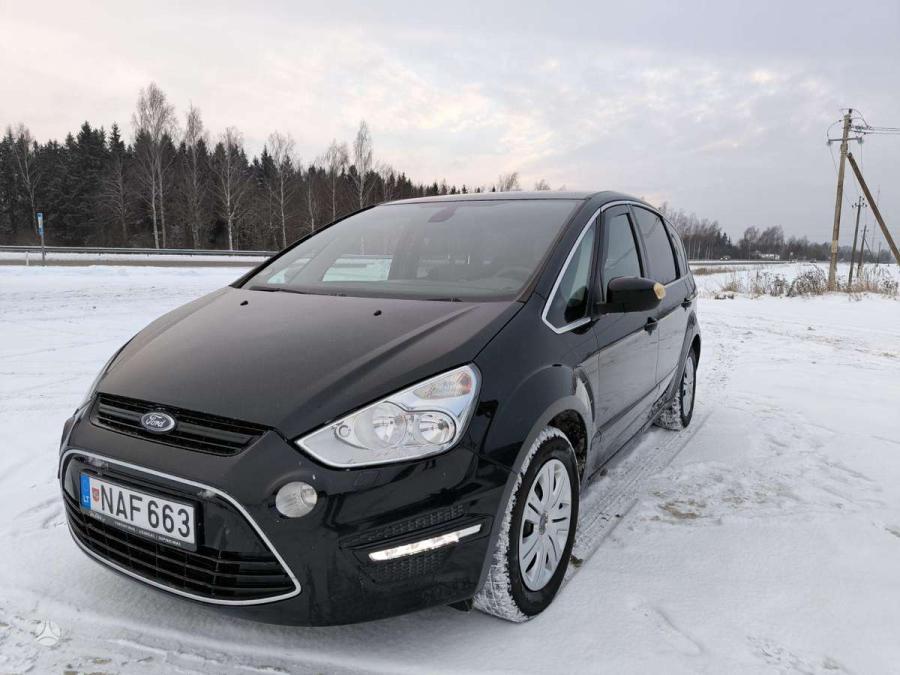 Melns Ford S-Max 2011 Šauļi, ar dzinēja tilpumu 2.00 L un nobraukumu 311 tūkst. km par 5500 €, foto 8 vietnē AUTOMOTO.COM.LV