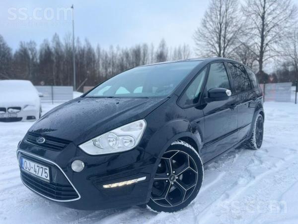 Black Ford S-Max 2011 in Kuldiga, with an engine capacity of 2.00 L and mileage of 332 thousand km for 4190 €, photo 2 on AUTOMOTO.COM.LV