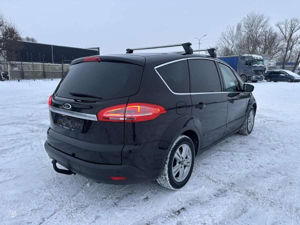 Black Ford S-Max 2011 in Marijampole, with an engine capacity of 1.60 L and mileage of 129 thousand km for 5150 €, photo 6 on AUTOMOTO.COM.LV