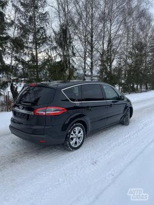 Black Ford S-Max 2011 in Pasvalys, with an engine capacity of 2.00 L and mileage of 261 thousand km for 5650 €, photo 3 on AUTOMOTO.COM.LV