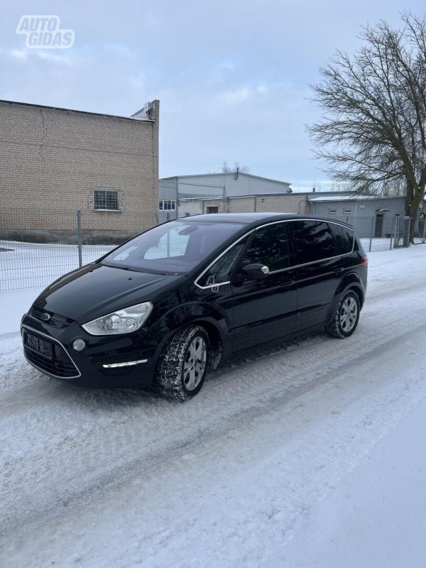 Black Ford S-Max 2011 in Pasvalys, with an engine capacity of 2.00 L and mileage of 261 thousand km for 5650 €, photo 8 on AUTOMOTO.COM.LV