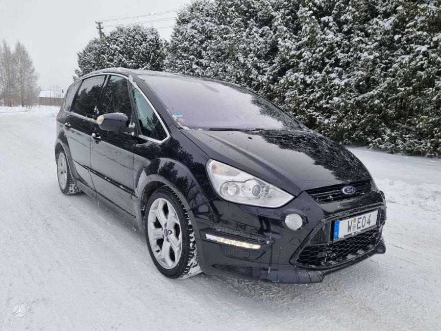 Melns Ford S-Max 2011 Panevēža, ar dzinēja tilpumu 2.18 L un nobraukumu 287 tūkst. km par 6200 €, foto 2 vietnē AUTOMOTO.COM.LV