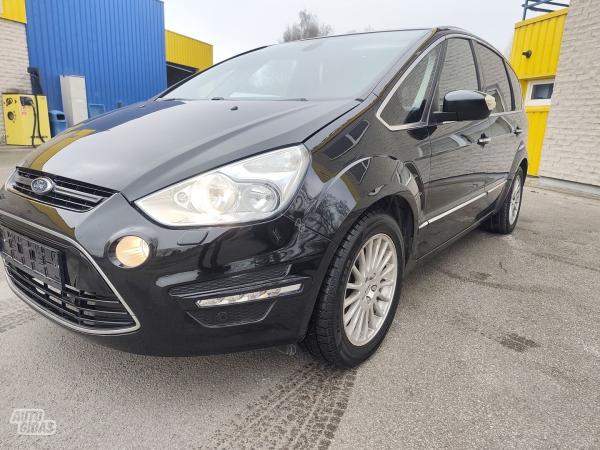 Black Ford S-Max 2011 in Siauliai, with an engine capacity of 2.00 L and mileage of 240 thousand km for 4200 €, photo 2 on AUTOMOTO.COM.LV
