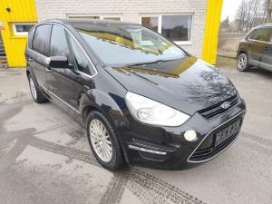 Black Ford S-Max 2011 in Siauliai, with an engine capacity of 2.00 L and mileage of 240 thousand km for 4200 €, photo 3 on AUTOMOTO.COM.LV