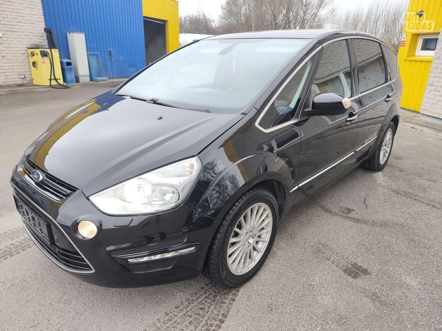 Black Ford S-Max 2011 in Siauliai, with an engine capacity of 2.00 L and mileage of 240 thousand km for 4200 €, photo 6 on AUTOMOTO.COM.LV