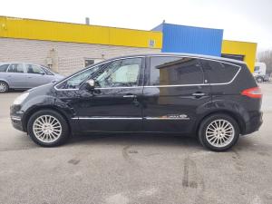 Black Ford S-Max 2011 in Siauliai, with an engine capacity of 2.00 L and mileage of 240 thousand km for 4200 €, photo 13 on AUTOMOTO.COM.LV
