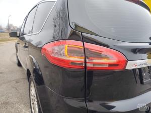 Black Ford S-Max 2011 in Siauliai, with an engine capacity of 2.00 L and mileage of 240 thousand km for 4200 €, photo 16 on AUTOMOTO.COM.LV