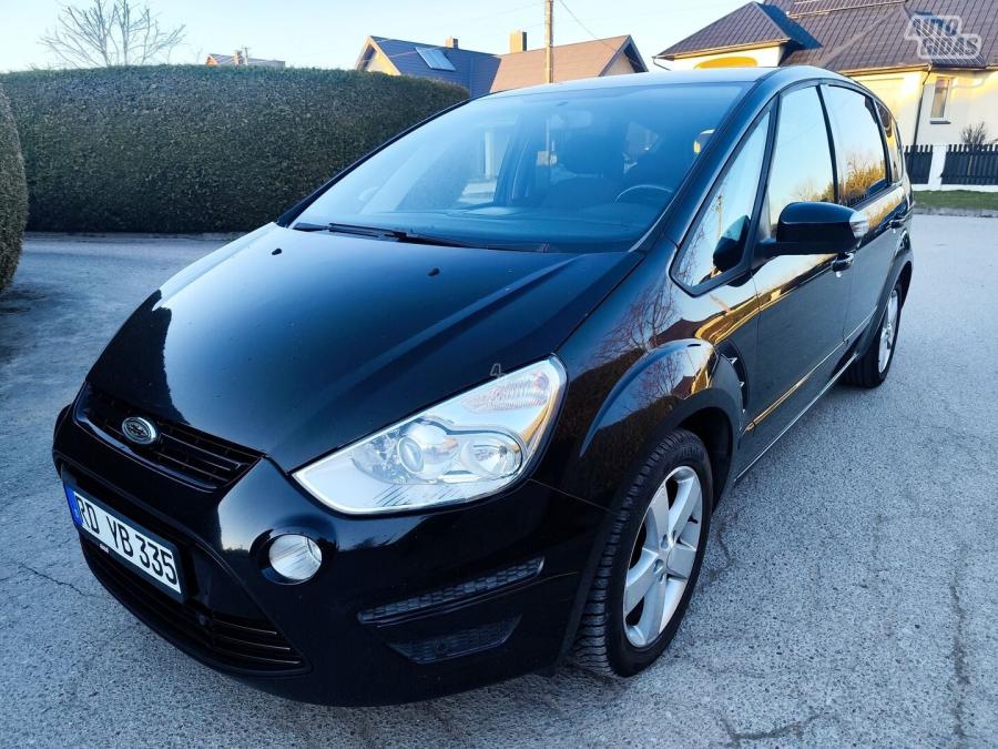 Melns Ford S-Max 2011 Mažeikiai, ar dzinēja tilpumu 2.00 L un nobraukumu 241 tūkst. km par 4600 €, foto 1 vietnē AUTOMOTO.COM.LV
