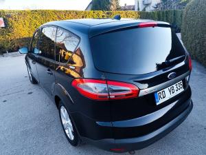 Melns Ford S-Max 2011 Mažeikiai, ar dzinēja tilpumu 2.00 L un nobraukumu 241 tūkst. km par 4600 €, foto 4 vietnē AUTOMOTO.COM.LV