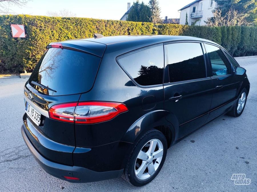 Melns Ford S-Max 2011 Mažeikiai, ar dzinēja tilpumu 2.00 L un nobraukumu 241 tūkst. km par 4600 €, foto 17 vietnē AUTOMOTO.COM.LV