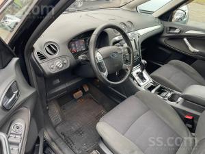 Melns Ford S-Max 2011 Talsi, ar dzinēja tilpumu 2.00 L un nobraukumu 294 tūkst. km par 4950 €, foto 8 vietnē AUTOMOTO.COM.LV