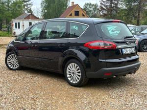 Melns Ford S-Max 2011 Kuldīga, ar dzinēja tilpumu 2.00 L un nobraukumu 364 tūkst. km par 5290 €, foto 5 vietnē AUTOMOTO.COM.LV
