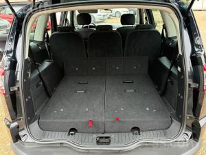 Melns Ford S-Max 2011 Kuldīga, ar dzinēja tilpumu 2.00 L un nobraukumu 364 tūkst. km par 5290 €, foto 13 vietnē AUTOMOTO.COM.LV