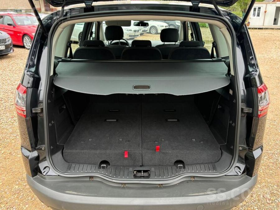 Melns Ford S-Max 2011 Kuldīga, ar dzinēja tilpumu 2.00 L un nobraukumu 364 tūkst. km par 5290 €, foto 14 vietnē AUTOMOTO.COM.LV