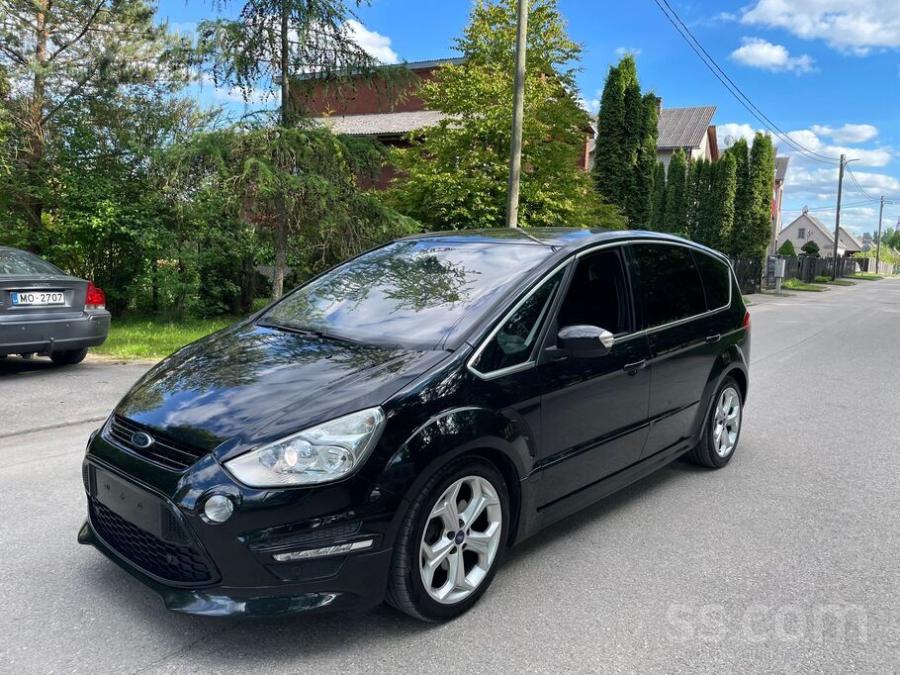 Black Ford S-Max 2011 in Daugavpils, with an engine capacity of 2.00 L and mileage of 265 thousand km for 5700 €, photo 5 on AUTOMOTO.COM.LV