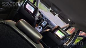 Black Ford S-Max 2011 in Daugavpils, with an engine capacity of 2.00 L and mileage of 265 thousand km for 5700 €, photo 20 on AUTOMOTO.COM.LV