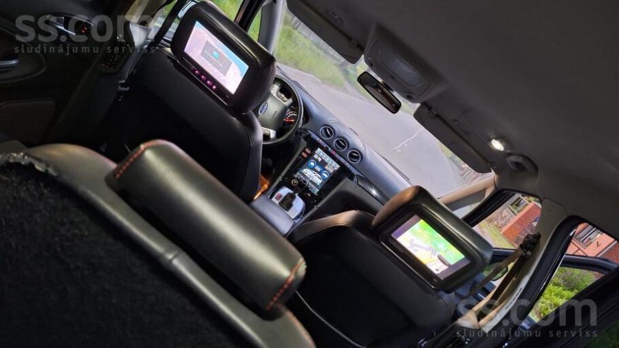 Black Ford S-Max 2011 in Daugavpils, with an engine capacity of 2.00 L and mileage of 265 thousand km for 5700 €, photo 20 on AUTOMOTO.COM.LV