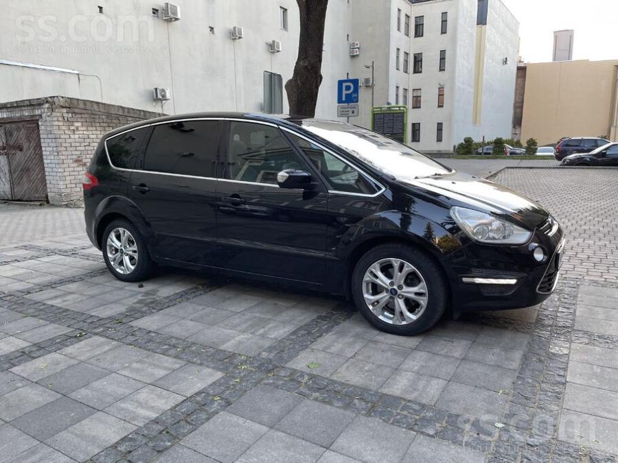Melns Ford S-Max 2011 Rīga, ar dzinēja tilpumu 2.00 L un nobraukumu 360 tūkst. km par 5300 €, foto 5 vietnē AUTOMOTO.COM.LV