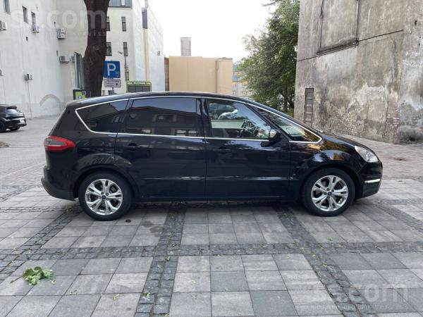 Black Ford S-Max 2011 in Riga, with an engine capacity of 2.00 L and mileage of 360 thousand km for 5300 €, photo 5 on AUTOMOTO.COM.LV