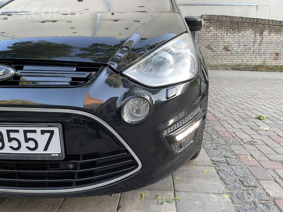 Melns Ford S-Max 2011 Rīga, ar dzinēja tilpumu 2.00 L un nobraukumu 360 tūkst. km par 5300 €, foto 13 vietnē AUTOMOTO.COM.LV
