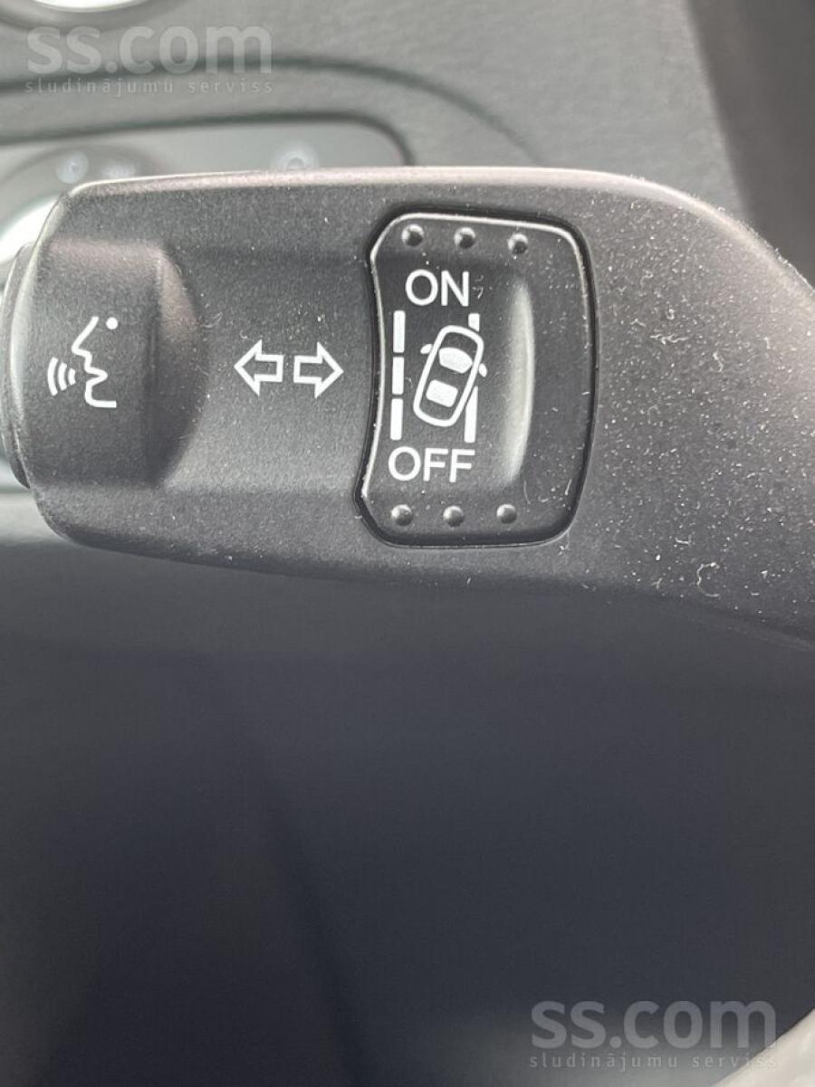 Melns Ford S-Max 2011 Rīga, ar dzinēja tilpumu 2.00 L un nobraukumu 360 tūkst. km par 5300 €, foto 23 vietnē AUTOMOTO.COM.LV