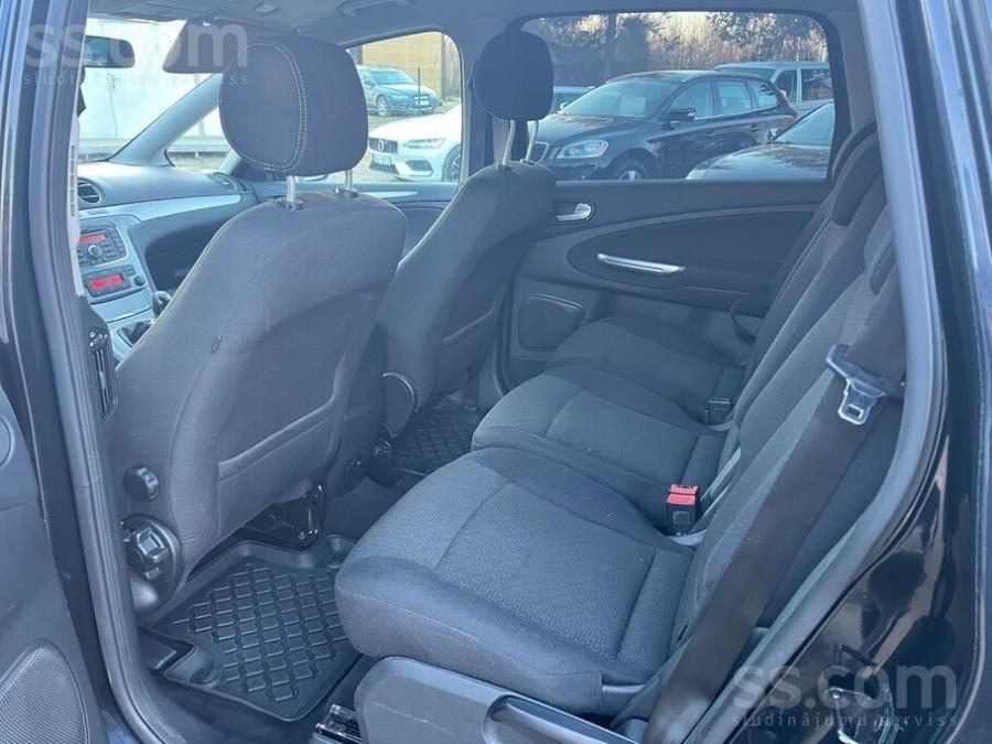 Melns Ford S-Max 2011 Kuldīga, ar dzinēja tilpumu 2.00 L un nobraukumu 351 tūkst. km par 3490 €, foto 11 vietnē AUTOMOTO.COM.LV