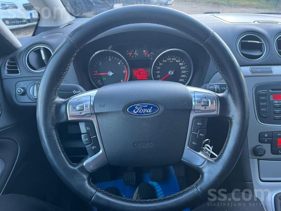 Melns Ford S-Max 2011 Kuldīga, ar dzinēja tilpumu 2.00 L un nobraukumu 351 tūkst. km par 3490 €, foto 16 vietnē AUTOMOTO.COM.LV