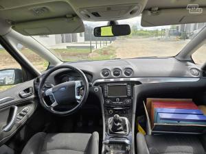 Black Ford S-Max 2011 in Kaunas, with an engine capacity of 2.00 L and mileage of 290 thousand km for 4100 €, photo 8 on AUTOMOTO.COM.LV