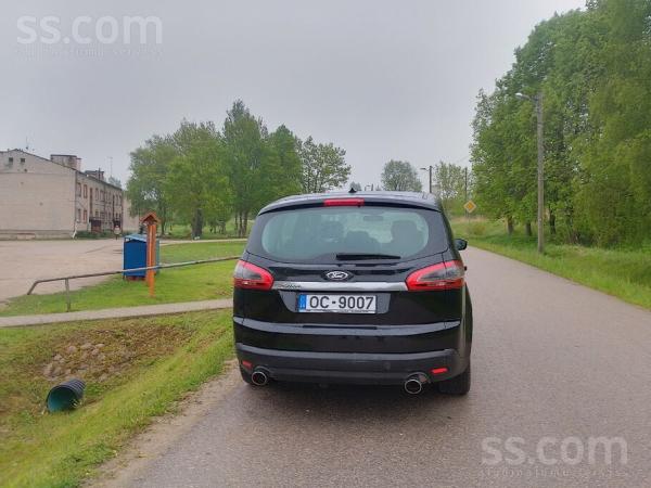 Melns Ford S-Max 2011 Rēzekne, ar dzinēja tilpumu 2.20 L un nobraukumu 359 tūkst. km par 4300 €, foto 10 vietnē AUTOMOTO.COM.LV