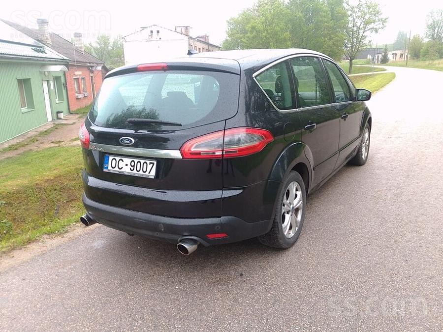 Melns Ford S-Max 2011 Rēzekne, ar dzinēja tilpumu 2.20 L un nobraukumu 359 tūkst. km par 4300 €, foto 7 vietnē AUTOMOTO.COM.LV