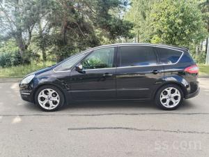 Black Ford S-Max 2011 in Riga, with an engine capacity of 2.20 L and mileage of 224 thousand km for 5650 €, photo 3 on AUTOMOTO.COM.LV
