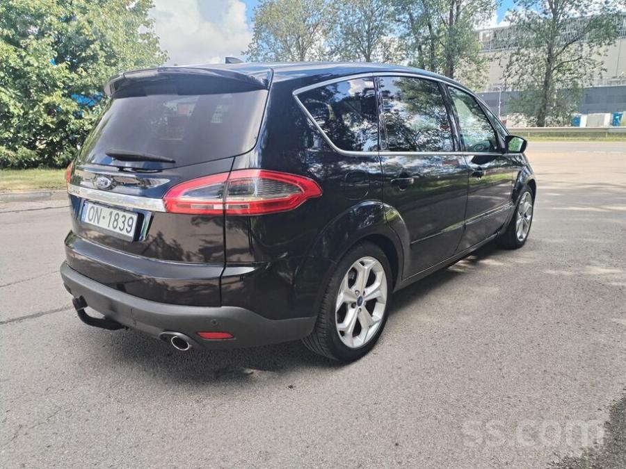 Black Ford S-Max 2011 in Riga, with an engine capacity of 2.20 L and mileage of 224 thousand km for 5650 €, photo 6 on AUTOMOTO.COM.LV
