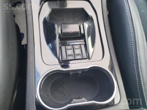 Black Ford S-Max 2011 in Riga, with an engine capacity of 2.20 L and mileage of 224 thousand km for 5650 €, photo 17 on AUTOMOTO.COM.LV