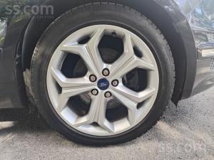 Black Ford S-Max 2011 in Riga, with an engine capacity of 2.20 L and mileage of 224 thousand km for 5650 €, photo 28 on AUTOMOTO.COM.LV