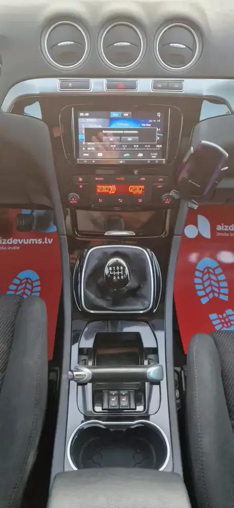 Melns Ford S-Max 2011 Daugavpils, ar dzinēja tilpumu 2.00 L un nobraukumu 225 tūkst. km par 4999 €, foto 12 vietnē AUTOMOTO.COM.LV