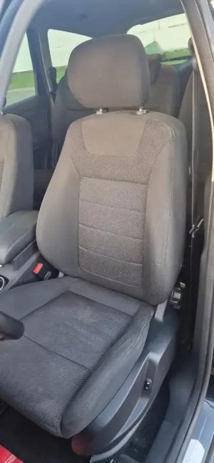 Melns Ford S-Max 2011 Daugavpils, ar dzinēja tilpumu 2.00 L un nobraukumu 225 tūkst. km par 4999 €, foto 20 vietnē AUTOMOTO.COM.LV