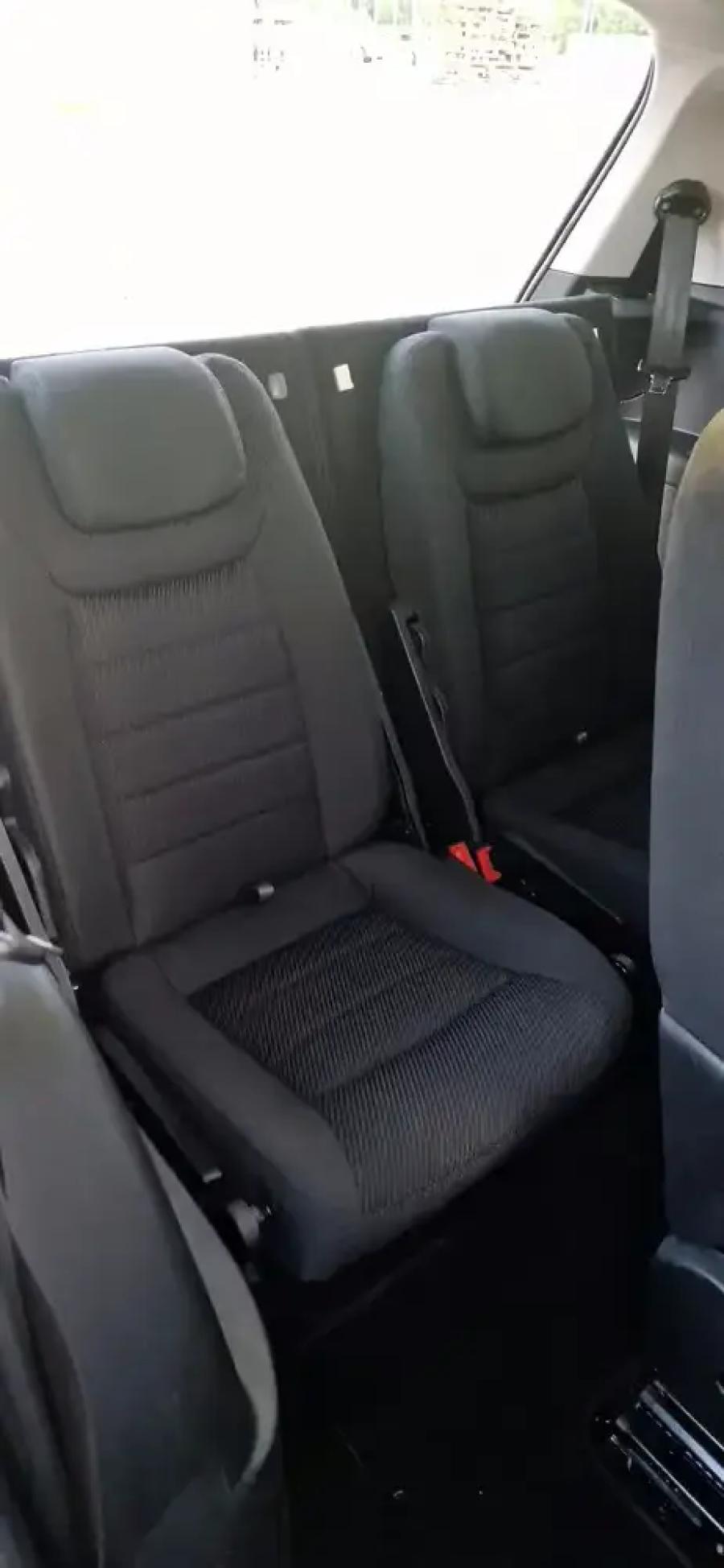 Melns Ford S-Max 2011 Daugavpils, ar dzinēja tilpumu 2.00 L un nobraukumu 225 tūkst. km par 4999 €, foto 23 vietnē AUTOMOTO.COM.LV