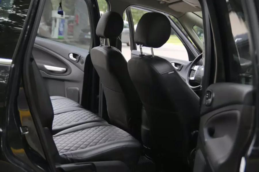 Black Ford S-Max 2011 in Riga, with an engine capacity of 2.00 L and mileage of 336 thousand km for 4390 €, photo 13 on AUTOMOTO.COM.LV