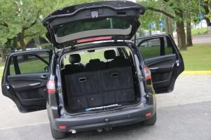 Black Ford S-Max 2011 in Riga, with an engine capacity of 2.00 L and mileage of 336 thousand km for 4390 €, photo 15 on AUTOMOTO.COM.LV