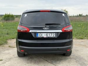 Melns Ford S-Max 2011 Rīga, ar dzinēja tilpumu 2.00 L un nobraukumu 318 tūkst. km par 2950 €, foto 11 vietnē AUTOMOTO.COM.LV