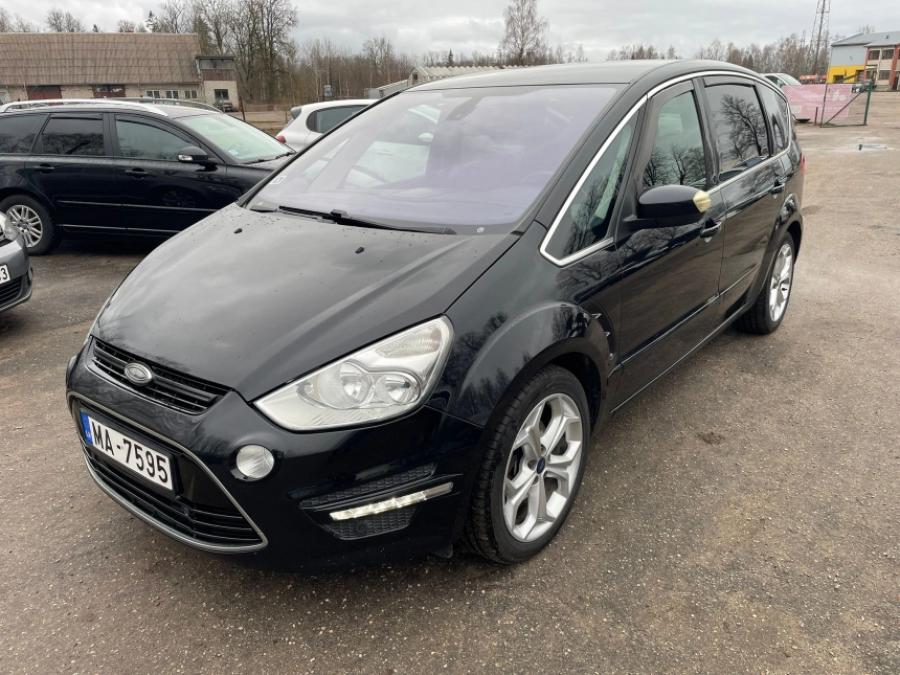 Black Ford S-Max 2011 in Riga, with an engine capacity of 2.00 L and mileage of 294 thousand km for 6250 €, photo 1 on AUTOMOTO.COM.LV