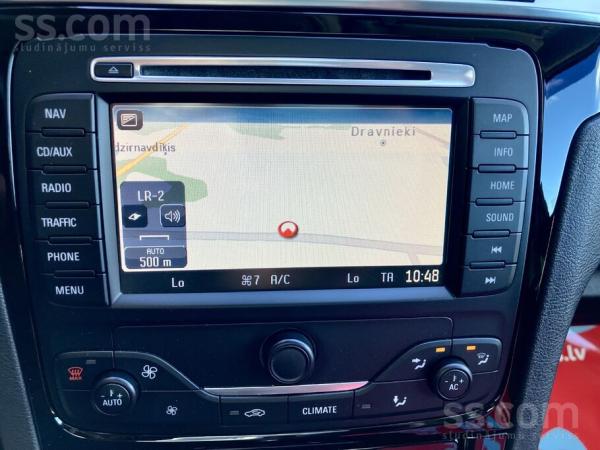 Black Ford S-Max 2011 in Talsi, with an engine capacity of 2.20 L and mileage of 235 thousand km for 6999 €, photo 9 on AUTOMOTO.COM.LV