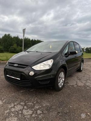 Black Ford S-Max 2011 in Kaunas, with an engine capacity of 2.00 L and mileage of 392 thousand km for 3699 €, photo  on AUTOMOTO.COM.LV