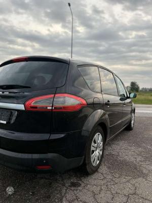 Black Ford S-Max 2011 in Kaunas, with an engine capacity of 2.00 L and mileage of 392 thousand km for 3699 €, photo 9 on AUTOMOTO.COM.LV