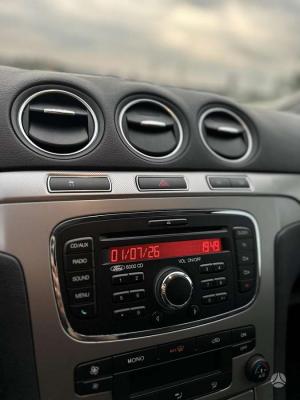 Black Ford S-Max 2011 in Kaunas, with an engine capacity of 2.00 L and mileage of 392 thousand km for 3699 €, photo 25 on AUTOMOTO.COM.LV